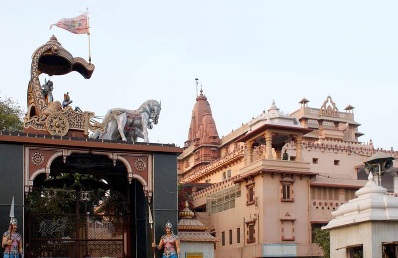 Explore the Birth Place of Lord Krishna - Taj Mahal Tour